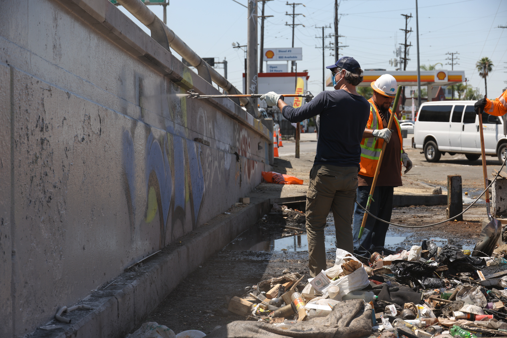 California Clears More Than 1,250 Homeless Encampments in 12 Months ...
